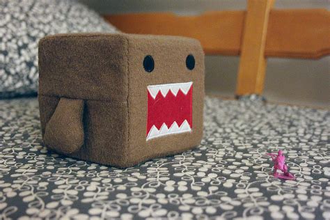 Domo Kun Vs Pink Soldier By Achatina On Deviantart