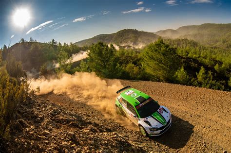 Skoda Presenta Su Equipo Y Un Nuevo Fabia R5 Para 2019 Pé Á Chapa Racing