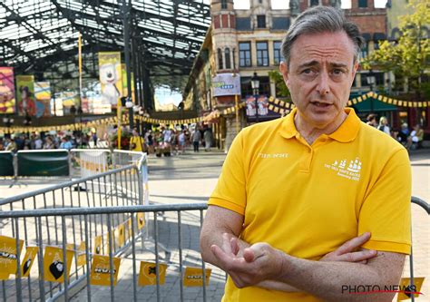 Wat Doet De Echtgenote Van Bart De Wever