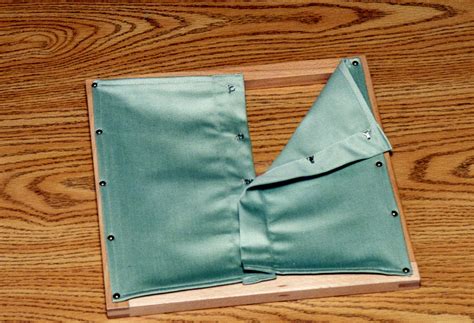 11 Hook And Eye Frame — Albanesi Montessori Files