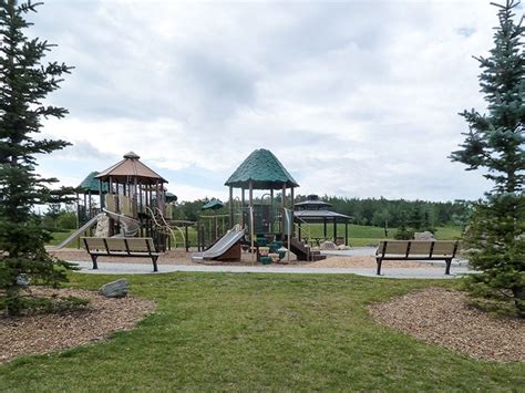 Magrath Heights Edmonton Homes For Sale