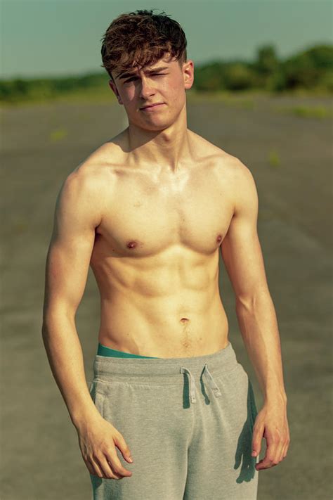 Youngmenshirtles Affectionate Handsome Young Men Shirtles Muscular