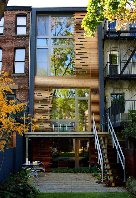 Sarah Jefferys Creates Passive House In Brooklyn With Cedar Screen