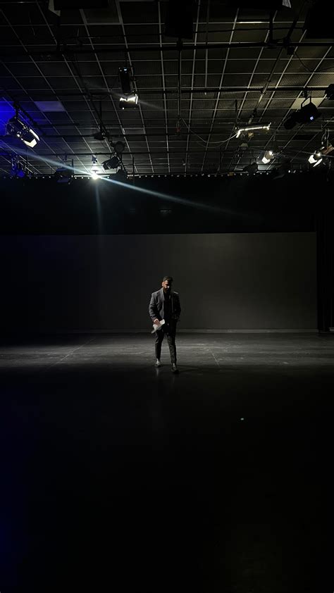 ‎علی فروغی نیا‎ ‎با وجود همه سختيها ، كماكان باور قلبيم اينه همیشه