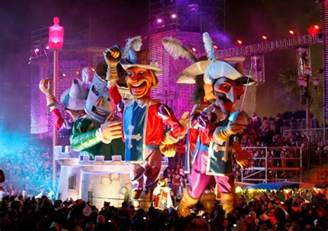 The Digital Teacher Carnival A Dynamic Tradition For Families