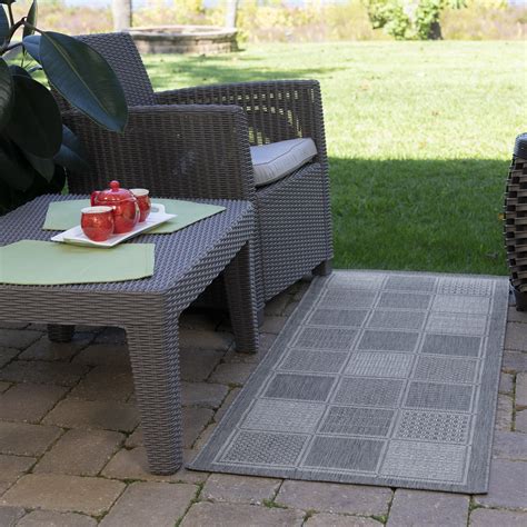 Ottomanson Jardin Boxes Design 3x7 Non Shedding Indooroutdoor Runner