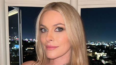 Leah Mcsweeney Shares Swimsuit Photo 41 Around The Sun