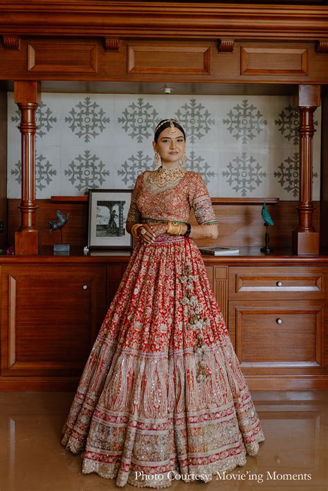 Gitanjali Tiwari And Darshit Sharma Taj Aravali Resort And Spa Udaipur