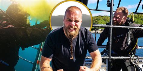 Heavy Metal Marine Biologist Tom Hird On His Shark Week Special 6000lb