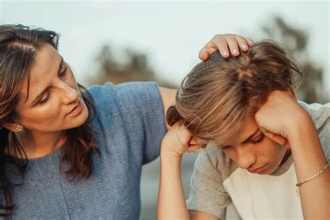 Madrastra Y Hijastro Cómo Enfrentar Los Malentendidos Y Hacer Que El