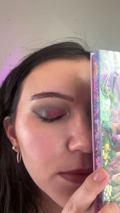 Makeup Looks With A New Eyshadow Palette Makeupshorts Youtubeshorts