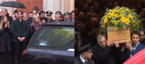 Funerali Ornella Vanoni Sei Un Attimo Senza Fine Il Commovente Saluto Dei Nipoti Fresu