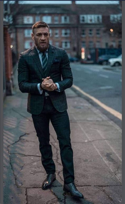 Pin By Jjjlove On Inspiration Conor Mcgregor Conor Mcgregor Suit