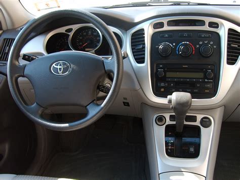 2004 Toyota Highlander Specs Prices Vins And Recalls Autodetective