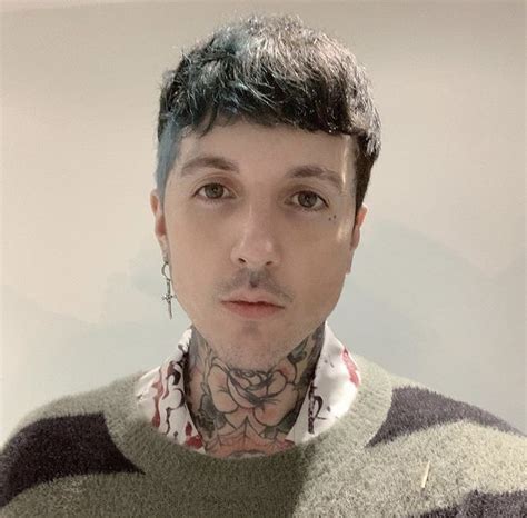 Oli Sykes Jung