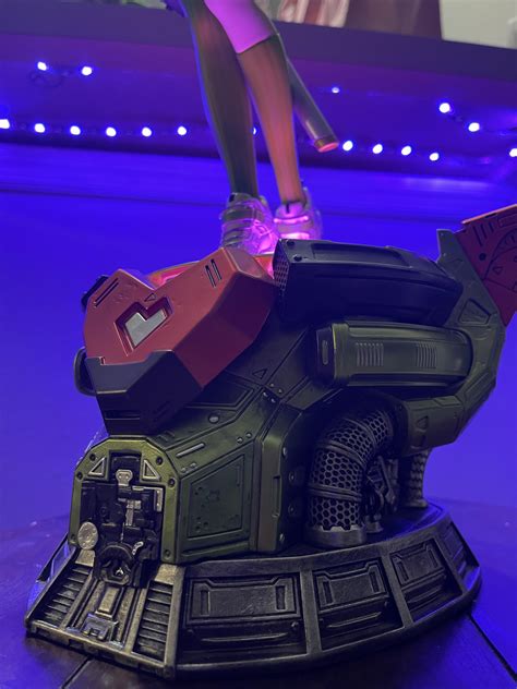 Mitsuri Cyberpunk Drip Goes Hard 💦💦 First Resin Ever From