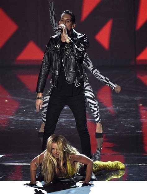 Britney Spears Sensual En Los Vmas Exitoina