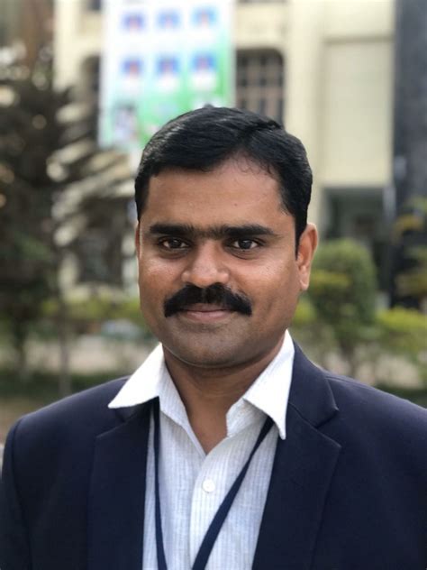 Mr V Murali Krishna Madasu Svecw Shri Vishnu Engineering College For Women Bhimavaram