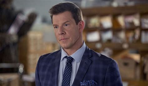 Why Was Hallmarks Eric Mabius Arrested What Happened To Him