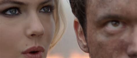 Kate Upton Loves War