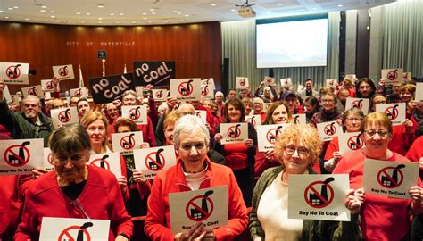 Illinois Green Energy Climate Goals Are Pushed Back As Demands Prompt