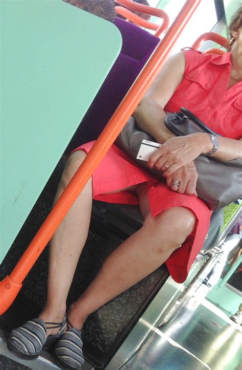 Granny Upskirt No Pantie Porn Pictures Xxx Photos Sex Images 1676212 Pictoa