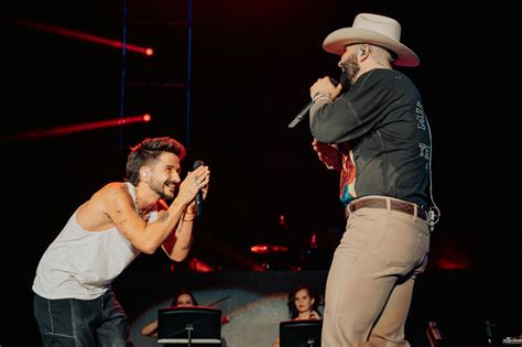 Carin León Identidad Grupera