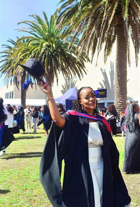 Ayanda Mathye Mba On Linkedin Officially An Mba Graduate 😊 I Would Like To Take This