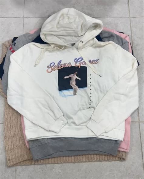 هودی، بافت و درس زنانه کیلویی برند Handm بیلیونی برند