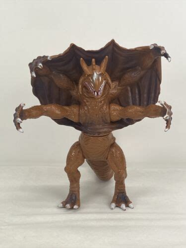 Vintage 1990 Ultraman Kaiju Alien Intruder Series Gerukadon Figure