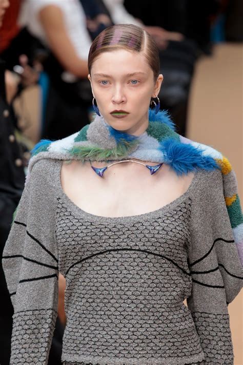 Barcode Hair Is Here Looking Sleek And Scannable On The Runway
