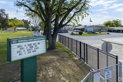 Mineral King Elementary School In Visalia Ca