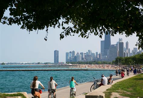 Chicago Lakefront Trail Miles Of Views And Open Air