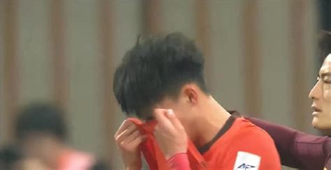 U20国青惨遭绝杀出局，刘诚宇失点后遭网暴，球迷评论区战火点燃腾讯新闻