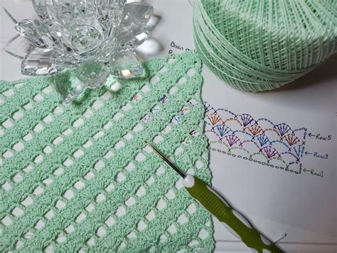 Slanted Shells Stitch Pattern