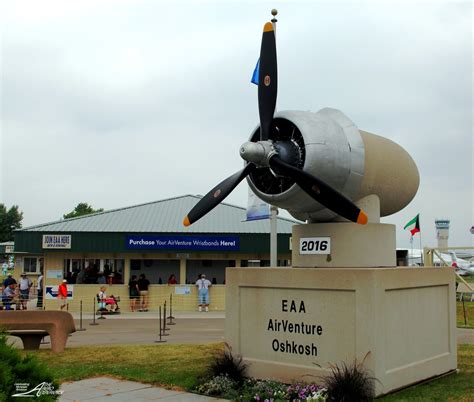 The Aero Experience Eaa Airventure Oshkosh 2016 Around The Grounds