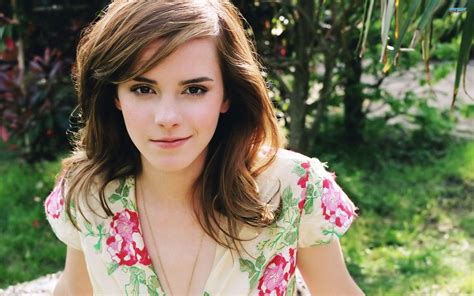 Emma Watson Hd Wallpapers Wallpaper Cave
