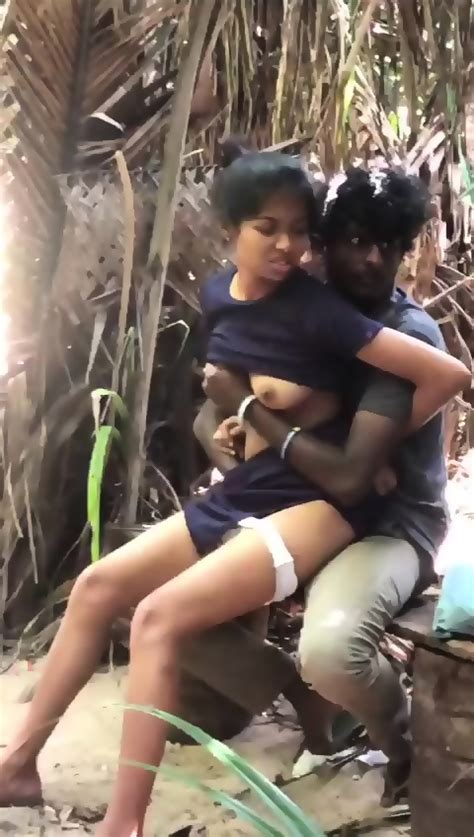 Indian Teen Couple Outdoor Eporner