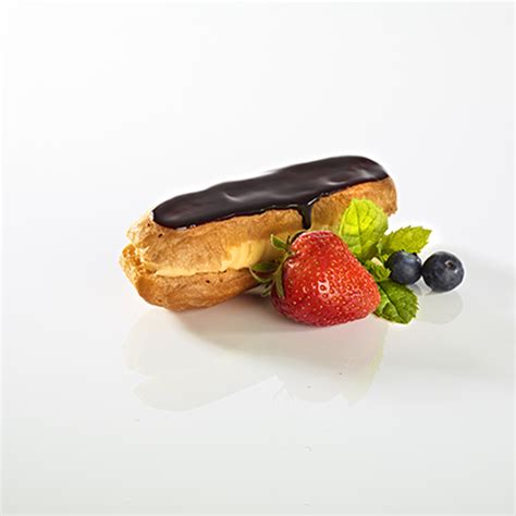 Pidy Eclair 4 X 13cm Sweet And Savoury Delights Pastry Direct