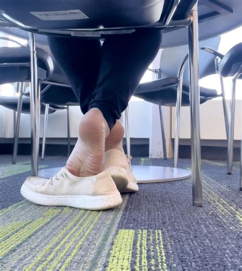 Sweaty Sneaker Feet R Solelyfeets