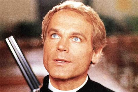 Terence Hill Přežil Bombardování A Přestál Smrt Adoptivního Syna Jak