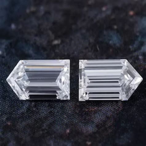 D G Bullet Shape Diamond Size 050 099 At Rs 24500carat In Surat Id 27112666933