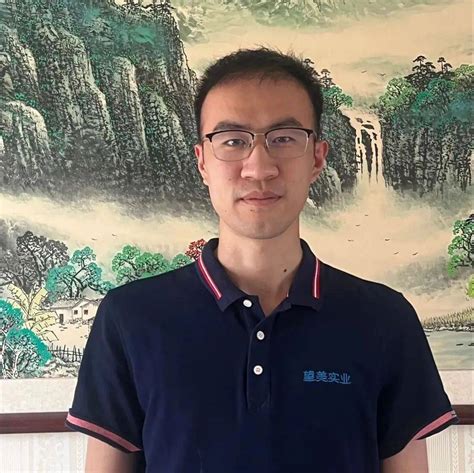 诚恳的姚远投标工作门窗