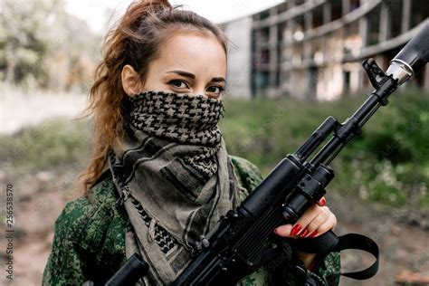 Girls With Guns Photography