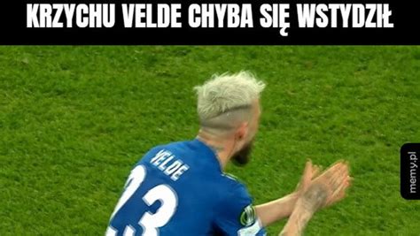 Koszmar W Poznaniu Memy Po Porażce Lecha Z Fiorentiną Niby Człowiek