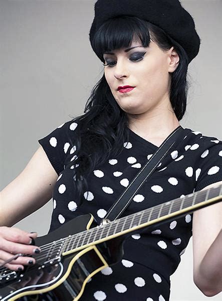 Olivia Jean Видеоклипы исполнителя Musify