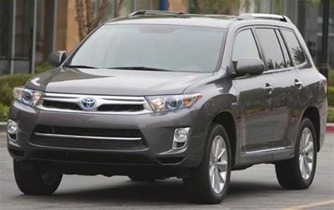 2011 Toyota Highlander Hybrid Review And Ratings Edmunds