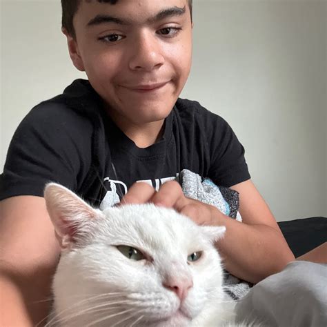 Jonathan Morales And Casper The Cat Youtube
