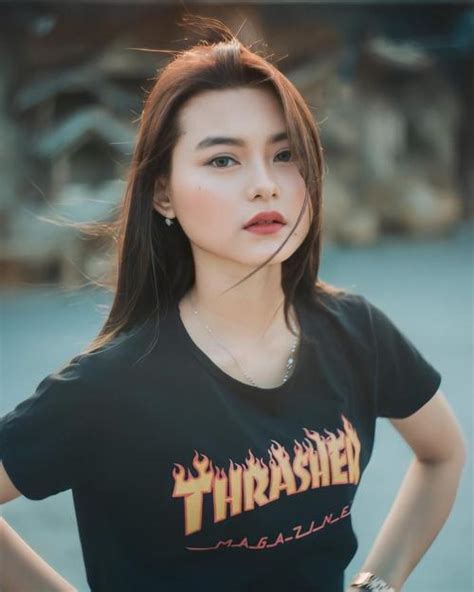 5 Potret Cantik Cesen Eks Jkt48 Yang Diam Diam Dinikahi Marshel Widianto News On Rcti