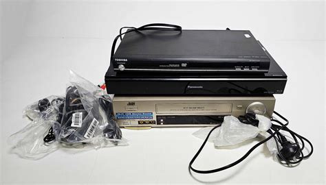 Lot A Toshiba Panasonic And Jvc Dvd Players Untested